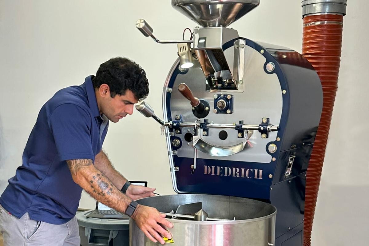Roasting 101: Dialing in a Coffee Roast Profile | Royal New York